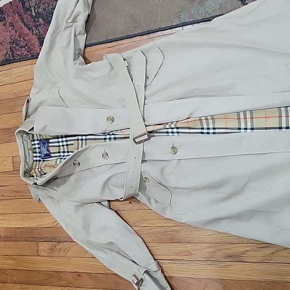 Burberry | Jackets & Coats | Burberrys Trench Coat | Poshmark